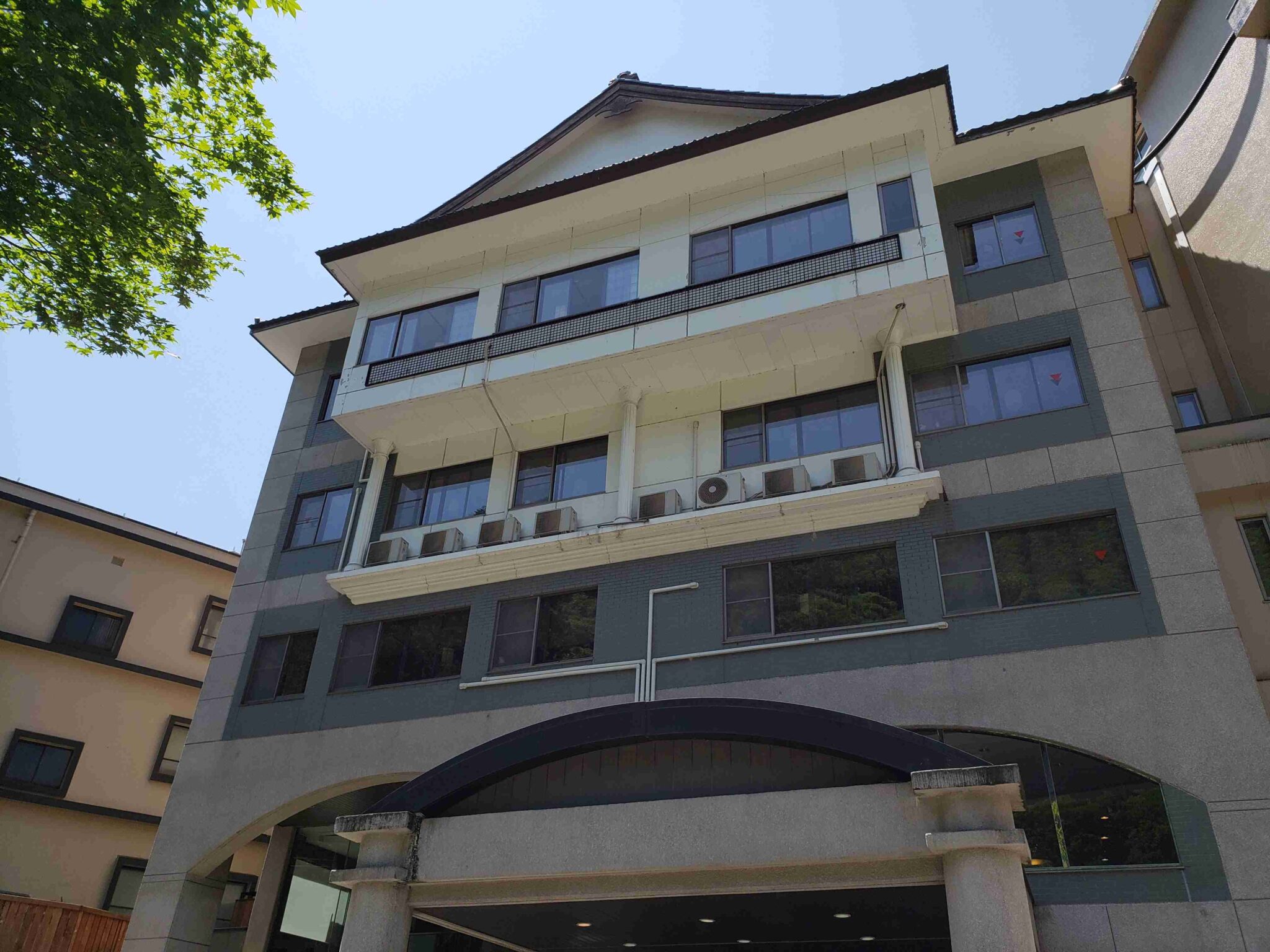 新滝と千代滝 宿泊するならどっち？ 東山温泉の名旅館を徹底比較！ – マミーのTravel Life